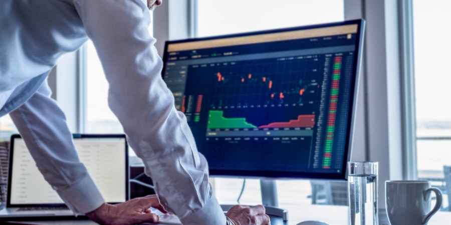 How To Become An Energy Broker and a Practical Guide to What They Do